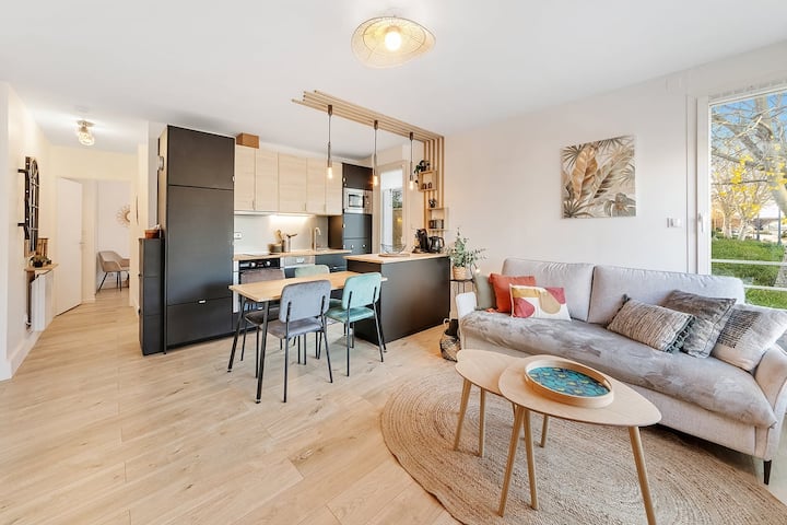 Côte Rivière, Appartement T2, Terrasse & Parking - 렌