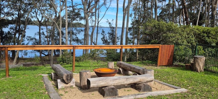 Waterfront Retreat Getaway Kayaks, Bikes,  Wi-fi - Saint Georges Basin