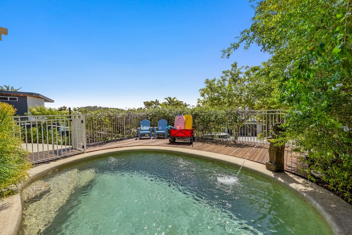 Spacious 4-bed Family Retreat With Pool Near Beach - Noosa