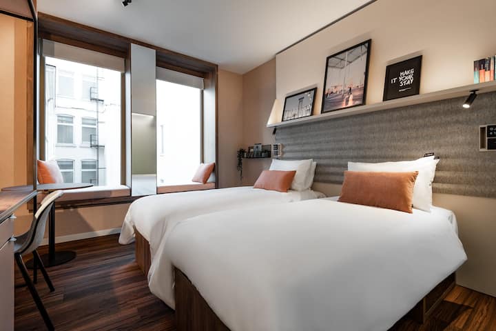 Chic Twin Room In The Heart Of Antwerp - Antwerpen