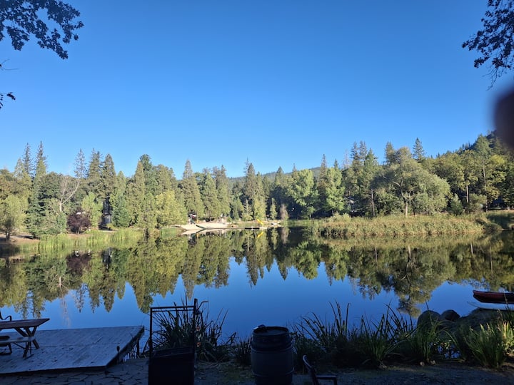1br Dog-friendly Lakefront Cabin W/ Canoes - Black Oak Casino Resort