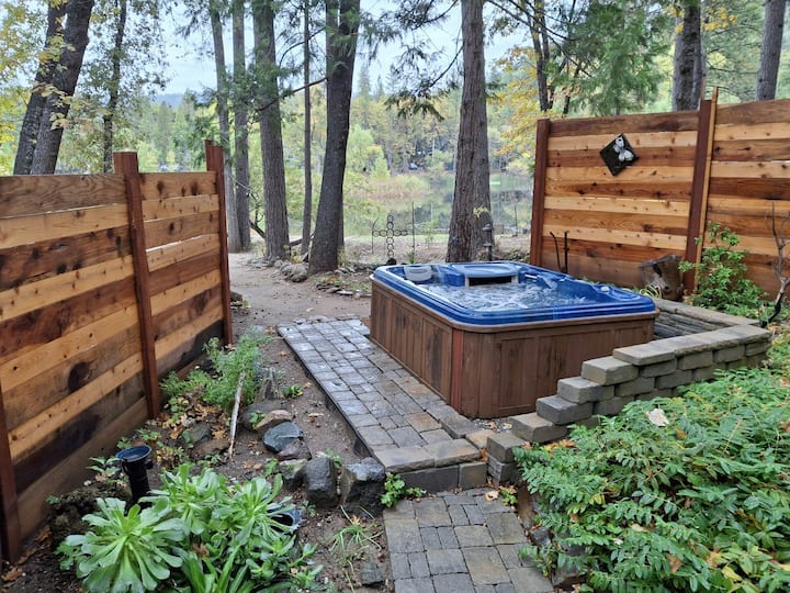 1br Dog-friendly Lakefront Cabin W/ Canoes - Brentwood Lake, Twain Harte