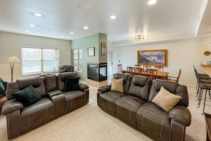 2br Mountain View Condo With Fireplace & W/d - Fraser, CO