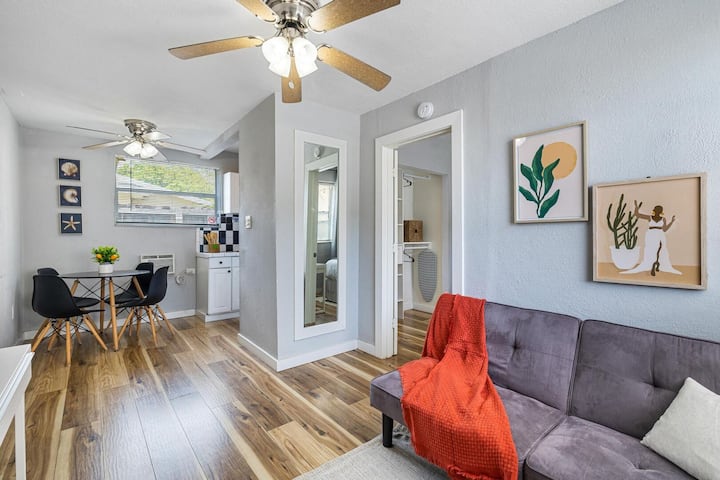 Seascape: Mins To Las Olas & Beach - Fort Lauderdale, FL