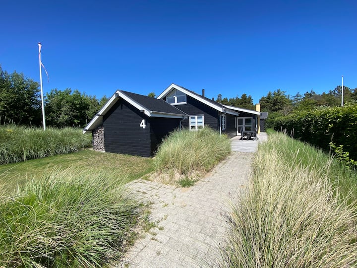 A Fantastic Garden - A True Paradise 020351 - Skagen
