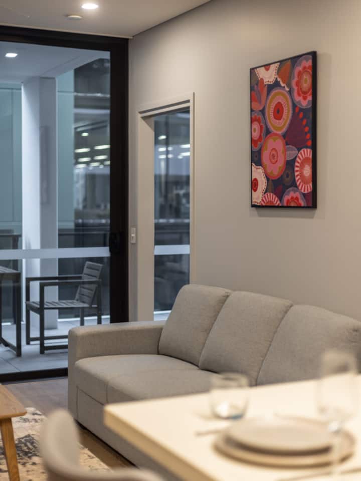 1br Luxury Apt At Prime Location W/ Carpark - Milton, Australia
