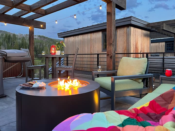 Rock & Stars Chalet: Luxe, Ski Locker, Views - Winter Park, CO