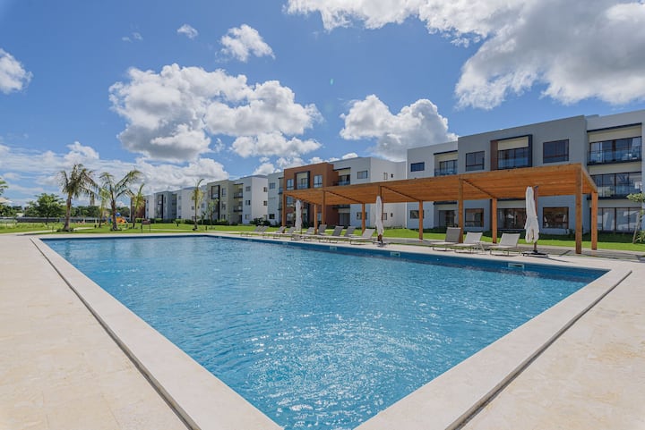 Pool View Apartment, Gym, And Close To The Beach - Punta Cana
