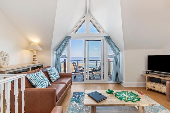 Schooner House - Panoramic Sea Views And Parking - Saundersfoot