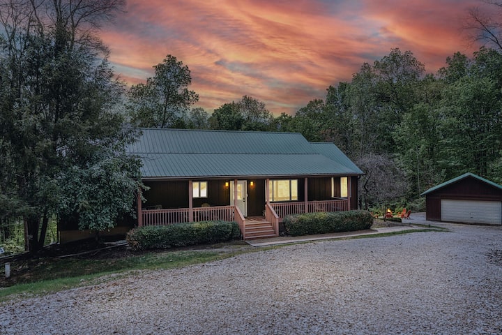 Heartland Lodge: Multi-fam Cabin In Hocking Hills - Logan, OH