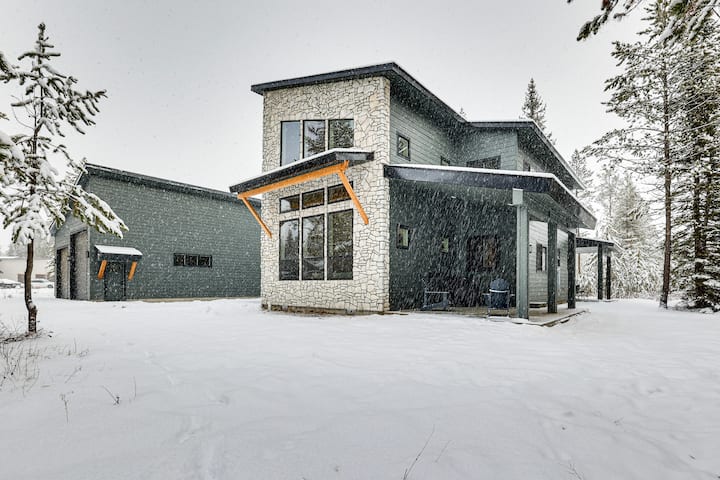 All-season Cabin: Hot Tub & Sauna In Donnelly - Tamarack Ski Resort, ID