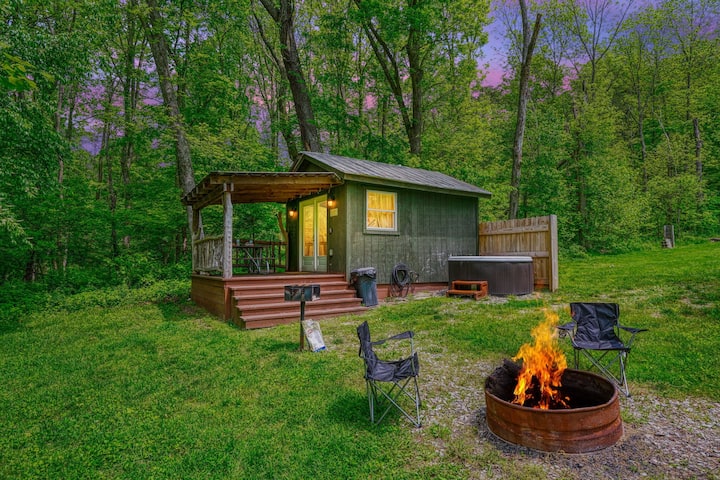 Cypres Caban In Hocking Hills - Logan, OH