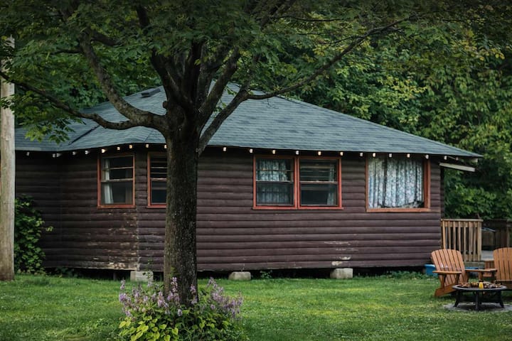 Balsam Lake - 2-bedroom Cottage #2 - Rosedale, ON, Canada