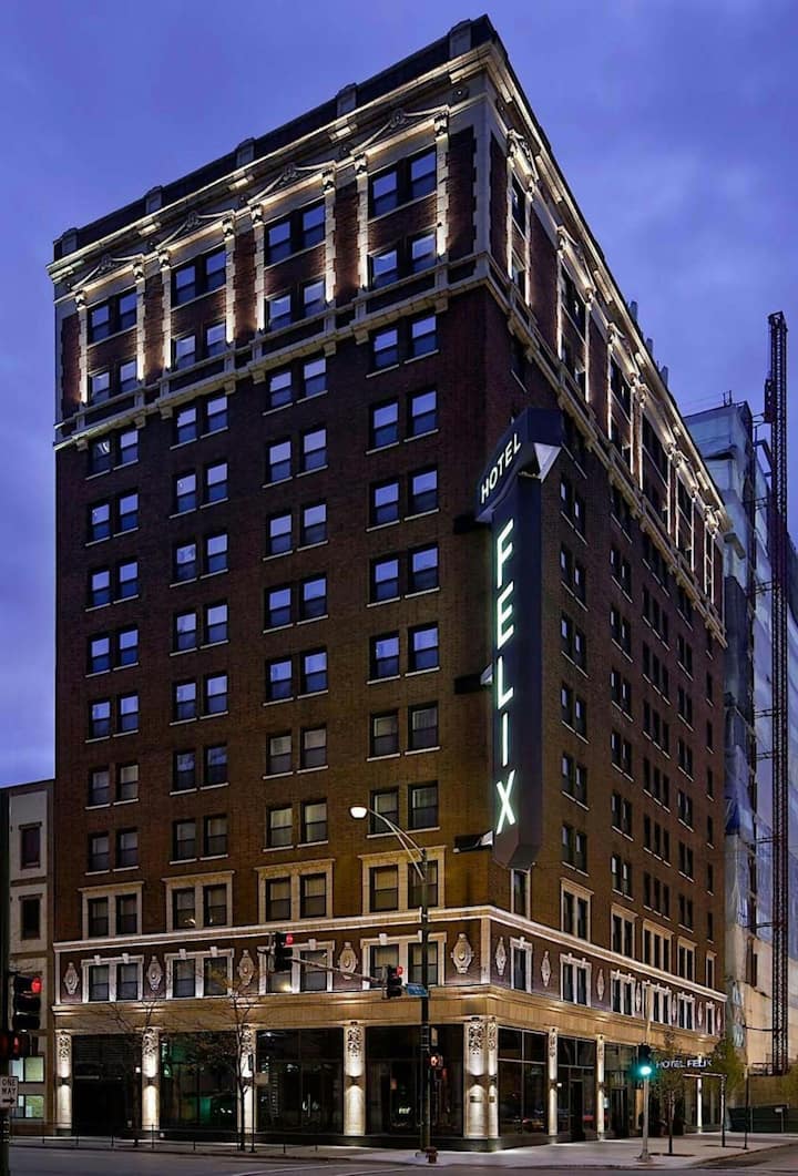 Playful Spirit And Sustainable Practices - Chicago