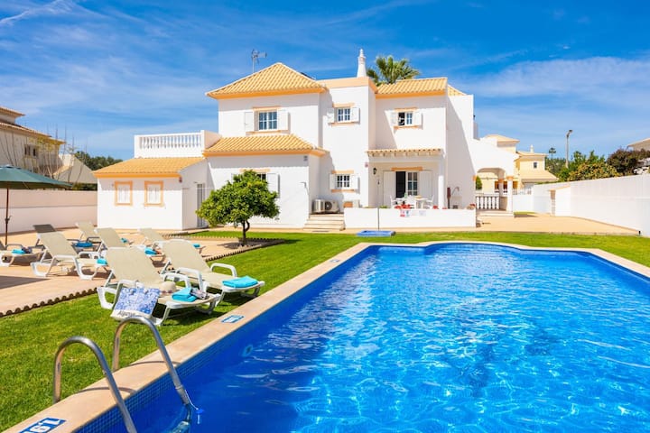 Villa Marlene - Guia