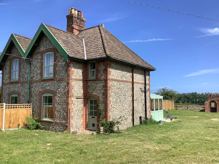 Owl Cottage - Cromer