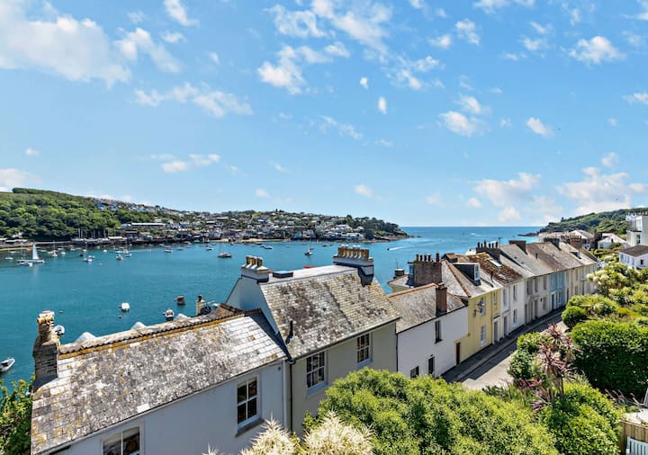 Harbour's Reach - Fowey - Fowey
