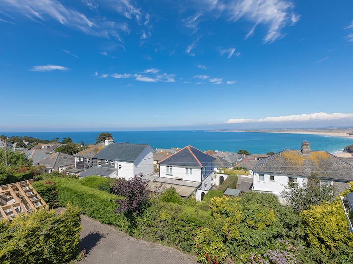 Shamal - Carbis Bay Beach