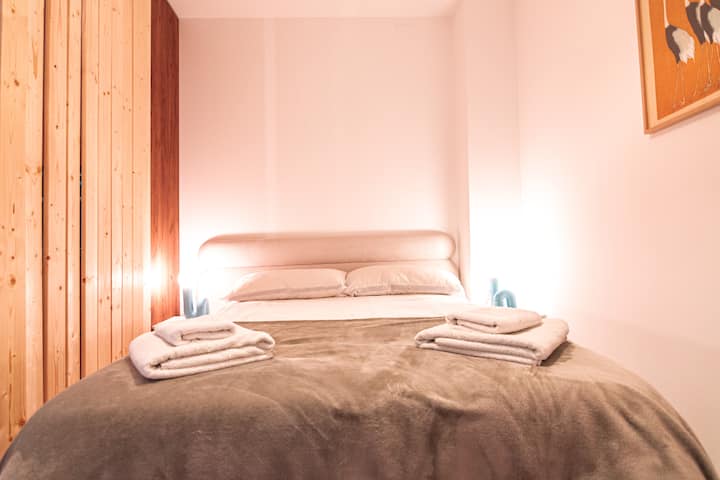 Edomus Castilla 120 - Seville, Spain