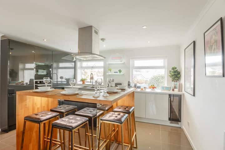 3 Bed In Abersoch (Oc-t28231) - Abersoch