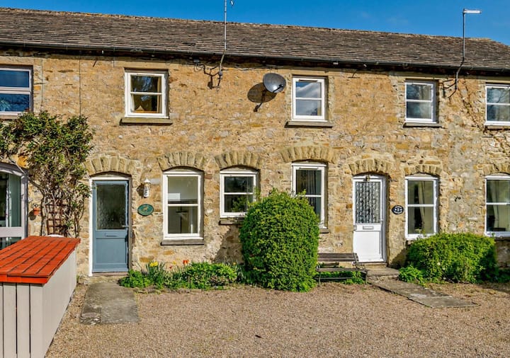 Stable Cottage - Masham
