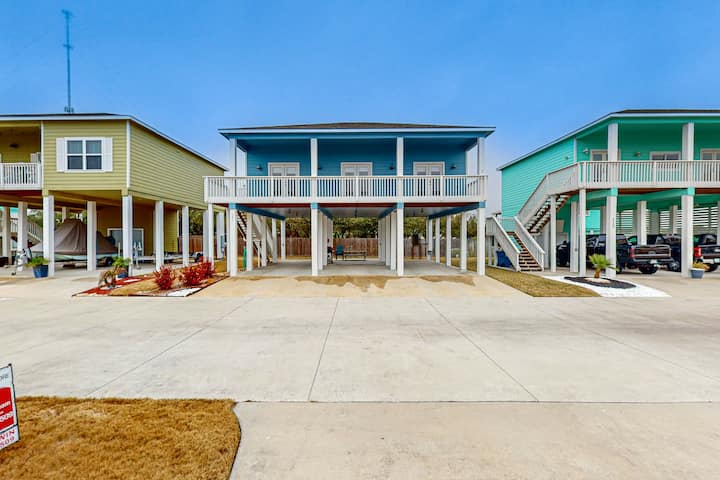 3br Sunlit Home With Pool & Balcony - Near Beach - 貝賽德