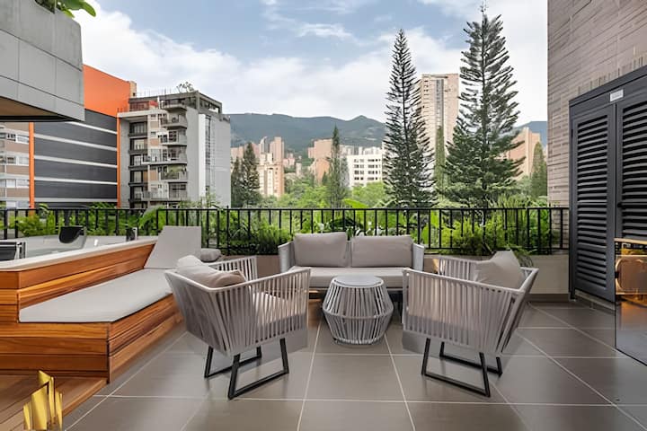 Morph 702 - Apartamento De Lujo Con Vista Y A/c - Medellín