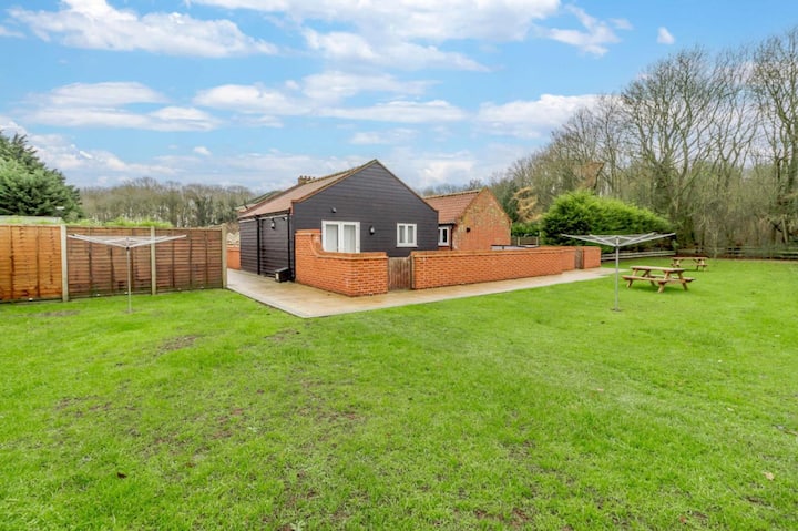 5 Bed In Chedgrave (Oc-twcg) - Norfolk