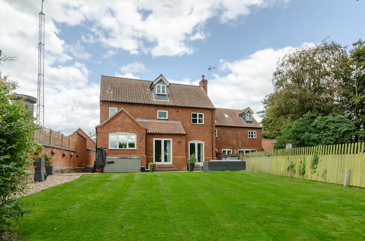 5 Bed In Mundesley (Oc-t26834) - Mundesley
