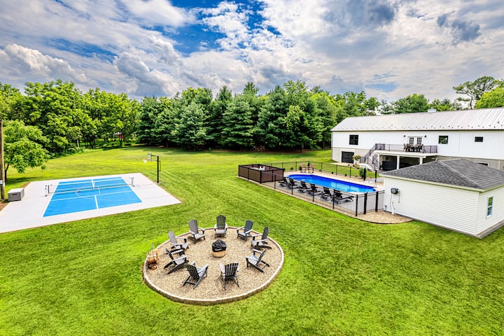 Pool | Hot Tub | Pickleball|game Room | Gettysburg - Adams County Winery, Orrtanna