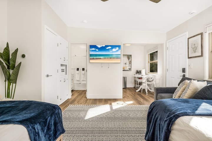 Pacific Beach Bungalow - A/c-sleeps 5-steps2beach - San Diego