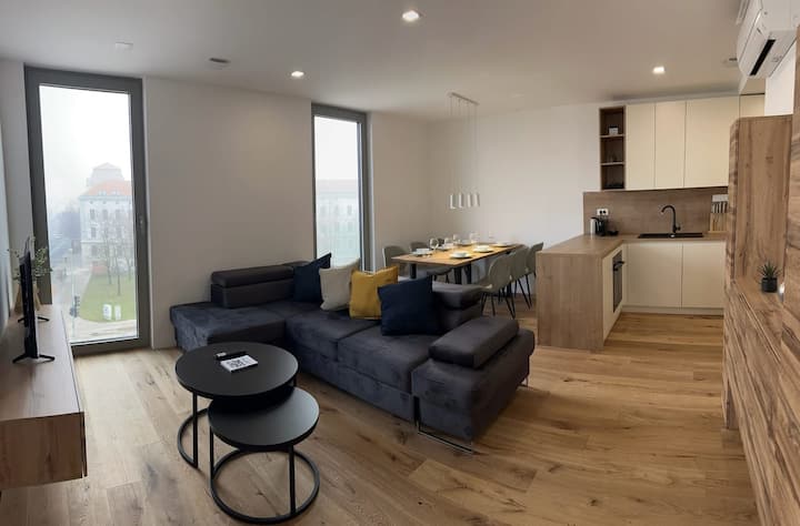 Garden Residence - Premium Alpine View Apartment - Ljubljana