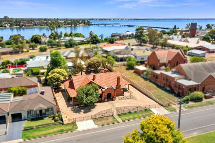 Pipers Rest - Yarrawonga