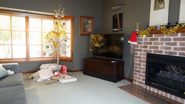 Tourmaline - Wentworth Falls