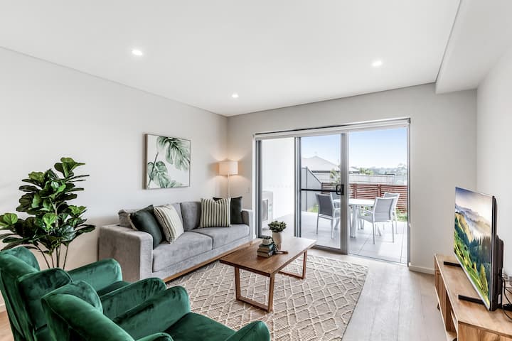 Pristine 3-bed Kiama Unit With Courtyard - Gerringong