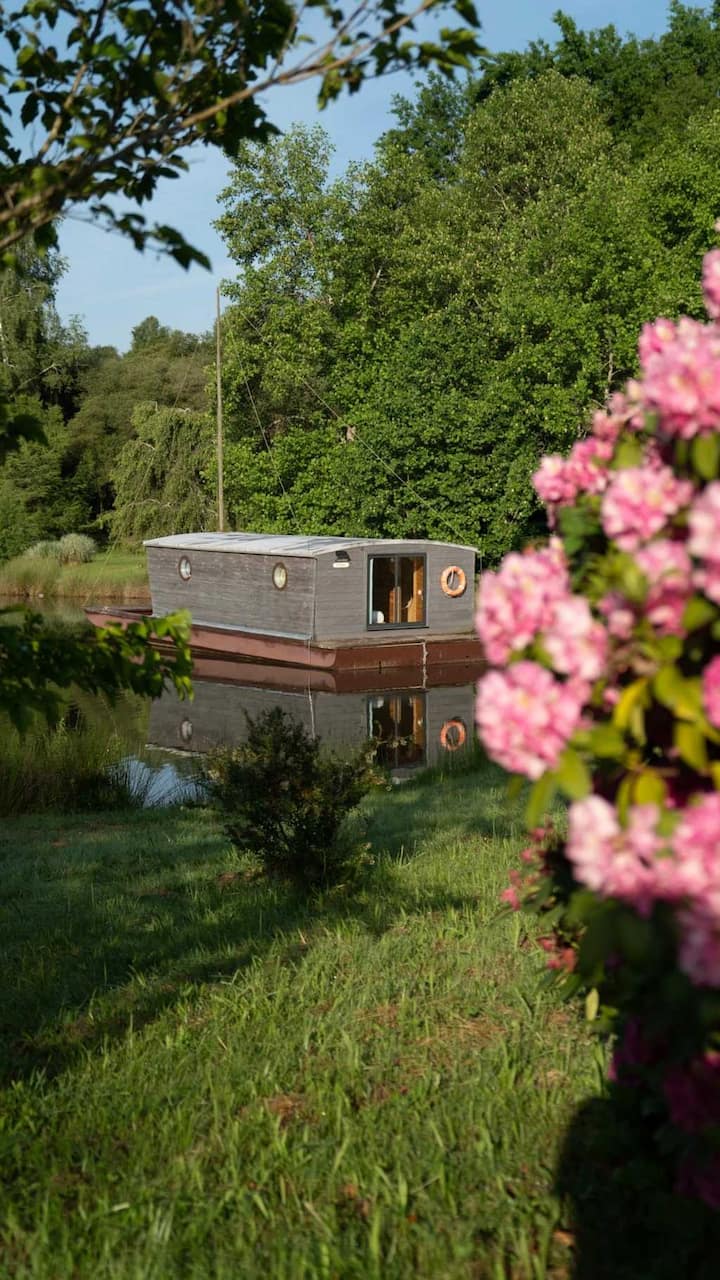 Camping 3 éToiles - Piscine  - Eececf - Treignac