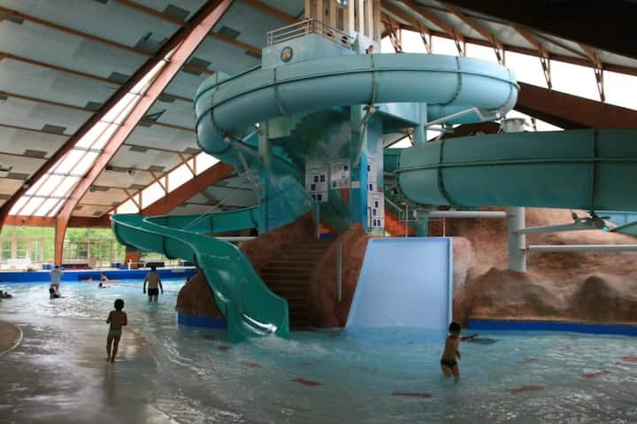 Zecamping 3 éToiles Mobil Home Parc Aquatique - Châteauroux