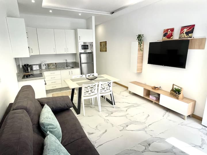 6 Island Village Avec Wi-fi Et Piscine - Adeje