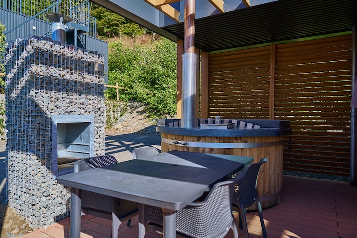 4p Wellness Cottage With Hottub - Winterberg