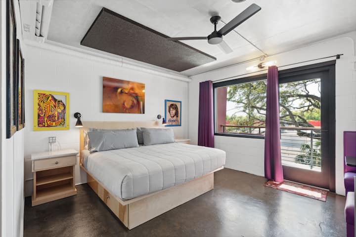 Boutique Vera Hotel King Room 302 - Folly Beach, SC
