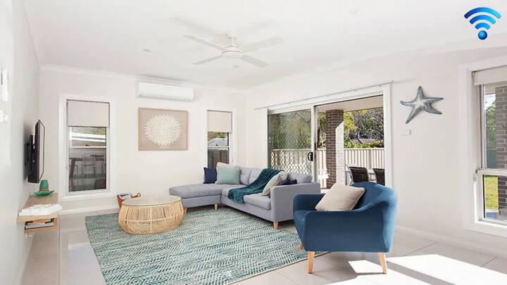 Calm At Shoal Bay — Stay5 Pay 4 - Port Stephens