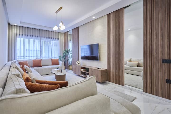 Spacious And Family-friendly Apartment In Maarif - Casablanca
