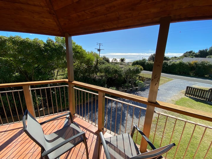 Pohara Tide - Beach Getaway - Tākaka