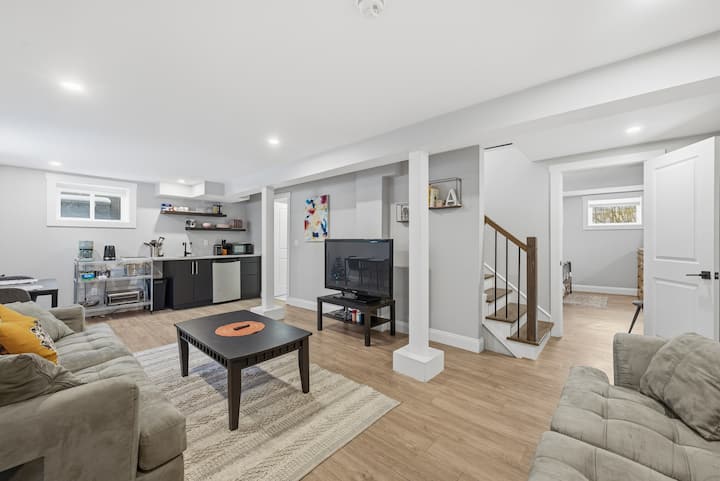 Private Basement Suite - Halifax