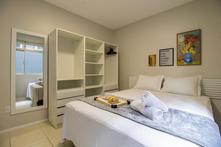 Joa34 - Sacada, 1 Suíte, Garagem, Climatizado - Balneario Camboriú