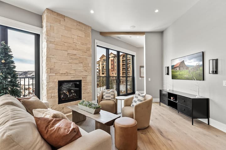 Luxury Home With Ski-in Access! - Steamboat Springs, CO