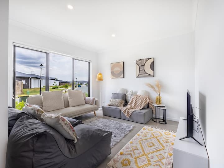 4br Newly Furnished Cozy House @Brownsplain - Brisbane