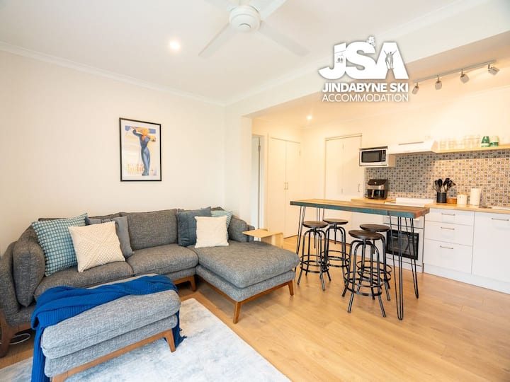 Homeski: Modern 4-season Retreat - Jindabyne