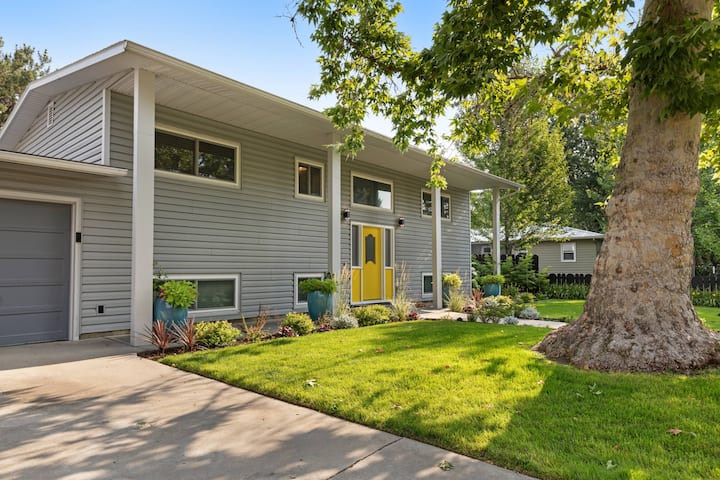 Ultra Style + Comfort | >10 Min To Downtown + Bsu - Boise, ID