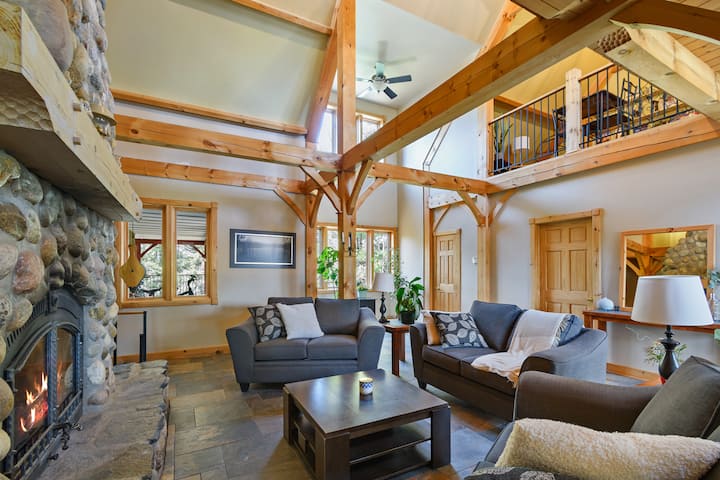 Quee Suite - Vues Panoramiques - Spa Nordic - Cozy - Quebec